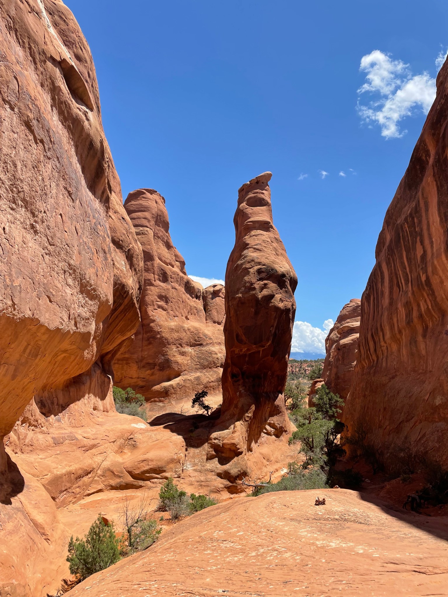 The Only Arches I Know Are Golden // Arches National Park – WE WENT THERE